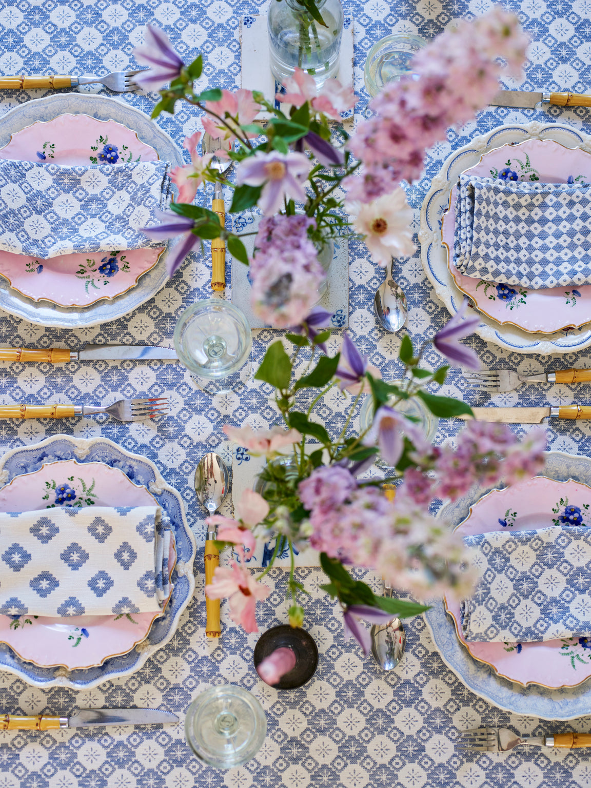 Napkin Sets | Luxury Cloth Dinner Napkins | Tori Murphy — Tori Murphy Ltd